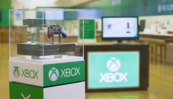 Microsoft Stores Display Xbox One